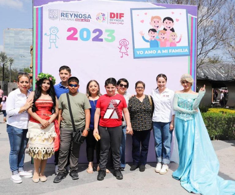 Disfrutan ciudadanos del Día de la Familia – DIF Reynosa 2024 – 2027
